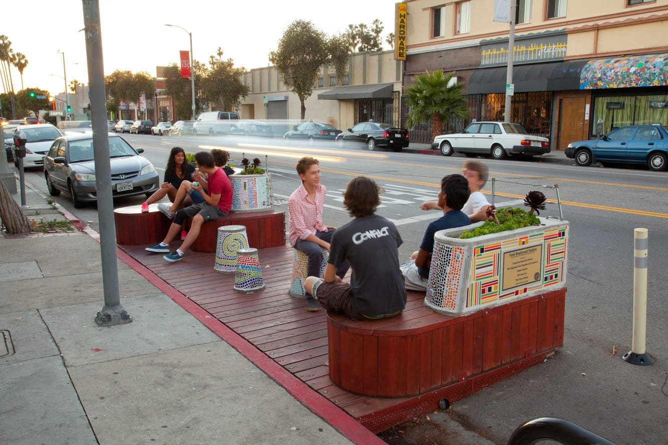 Santa Monica’s Main Street on Track to Get Parklets This July - Santa ...